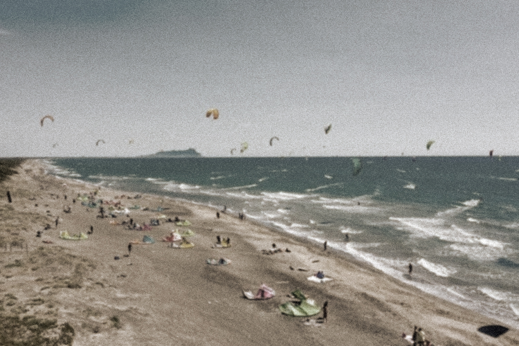 Kitesurf a Latina: un balzo di 20 anni indietro - Kitesurfing.it | Kite ...