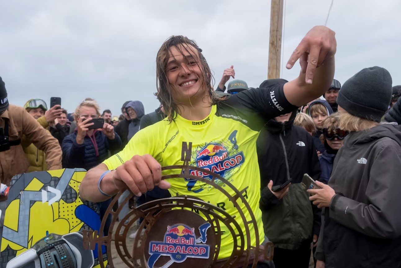 Andrea Príncipi trionfa nel Red Bull Megaloop 2023 - Kitesurfing.it ...